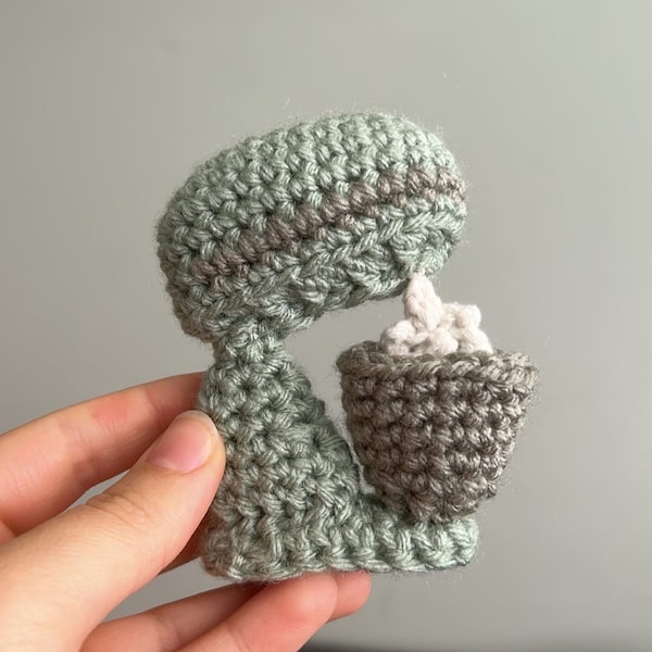 PATTERN Syringe Crochet Nurse Practitioner Doctor Pediatrician ...