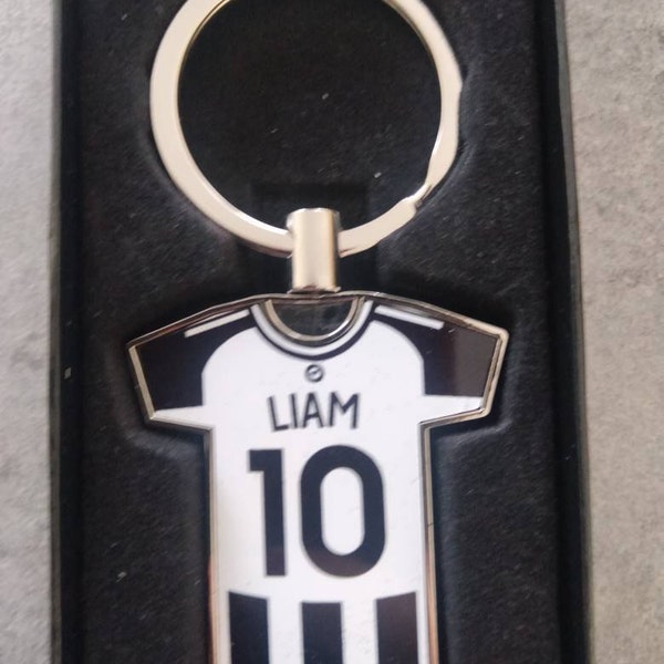 Personalised Newcastle Football Shirt Keyring – 2025/26 Kit - Etsy