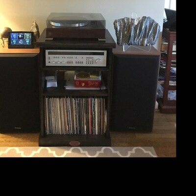 14U Slanted Studio Floor Rack - Etsy