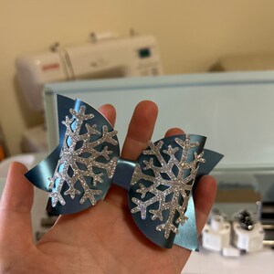 Christmas Snowflake Bow Template Lace Bow SVG Frozen Hair - Etsy