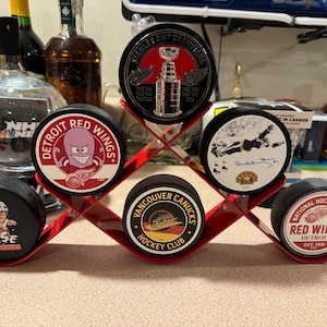 Ice Hockey Puck Holder, Bedroom Décor, Holds 6 Hockey Pucks for a ...