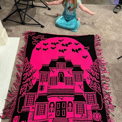 Haunted Hilltop Horror House Overlay Mosaic Crochet Pattern - Etsy