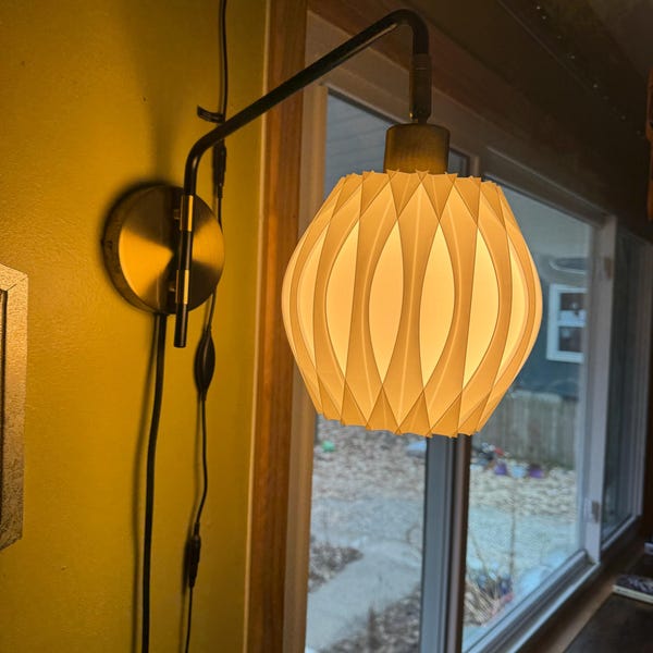 Sci-fi Wasabi Custom Table Lamp With Dimming Warm Edison Bulb Modlamp ...