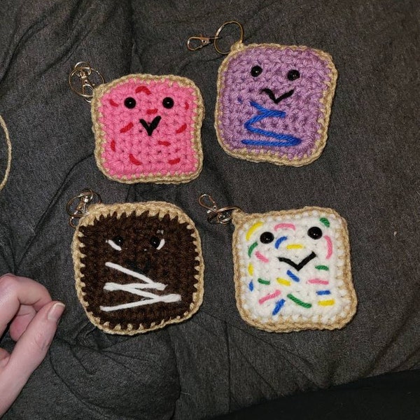 Toaster Pastry Keychain PDF Crochet Pattern - Etsy