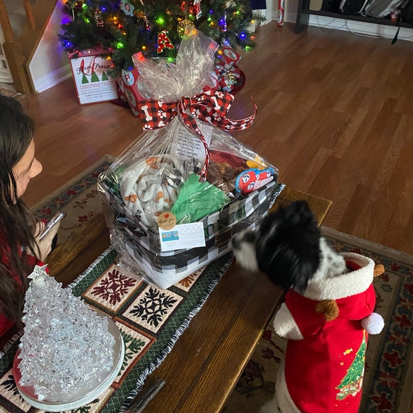 Custom Dog/cat Gift Baskets for Any and All Occasions! - Etsy