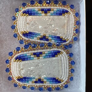 Handmade Beaded Popsocket Earrings and ID Badge - Etsy