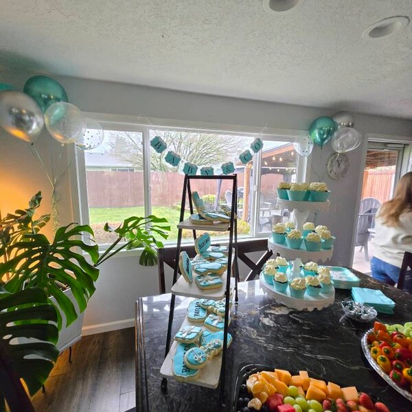 Class of 1983 Cupcake Toppers 40th Class Reunion Set of 12 Pick Your ...