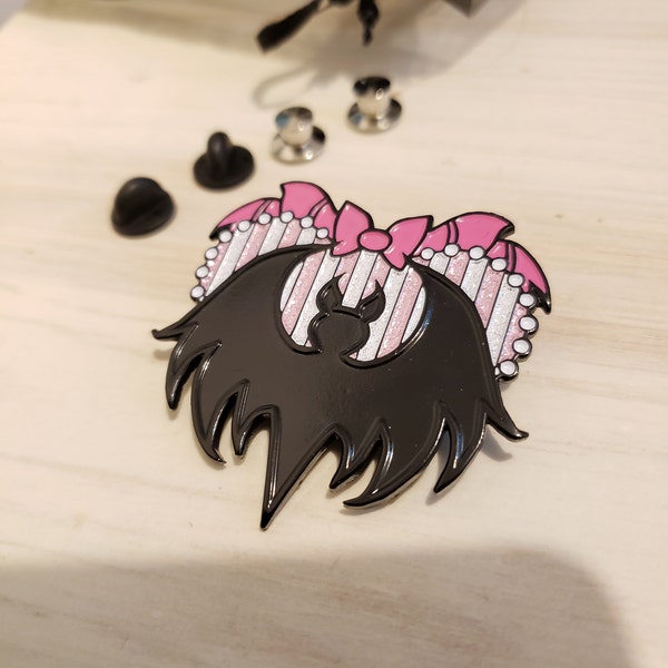 Bat Enamel Pin- Pink Heart Pin, Lapel Pin, Heart Patch, Bat Pin ...