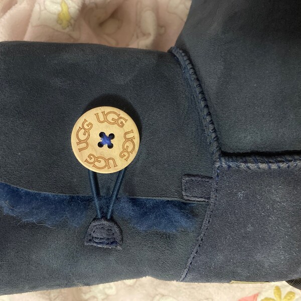 Two (2) UGG Replacement Buttons - Black- for Bailey, Triplet & Cardy Wooden Button Spare Extra ...