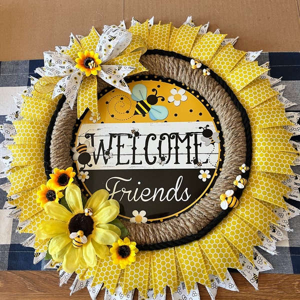 Bumble Bee Welcome Sign - Round Spring Summer Sign for Wreaths - Bee ...