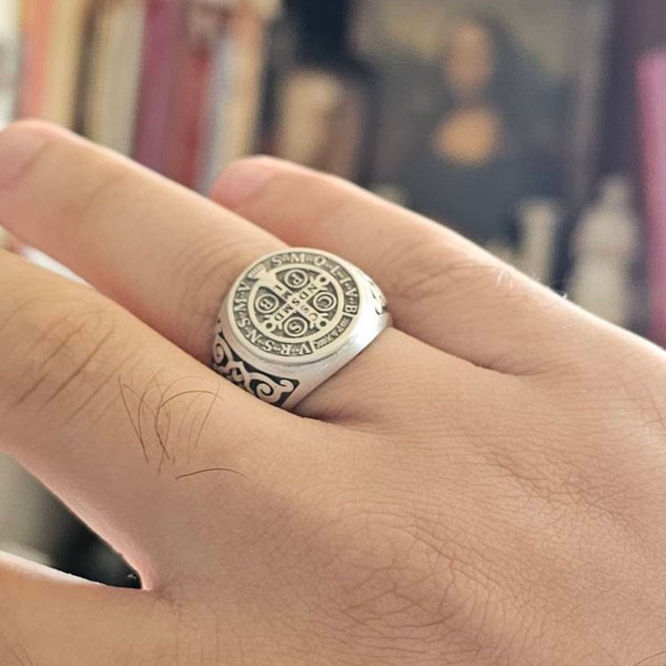 St Benedict Medal Signet of Exorcism Cross Ring Jewelry Mens Religious ...