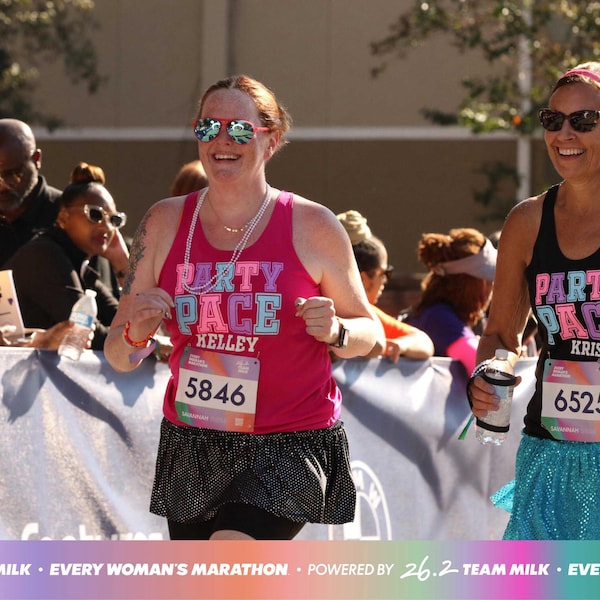 GINGERBREAD RUNNING TEAM Holiday / Christmas Race / Run Glitter Red ...