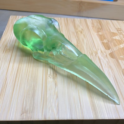 Zombie Pod Green Treasure & a Human Skull Token Trinkets, Stars, Mini ...