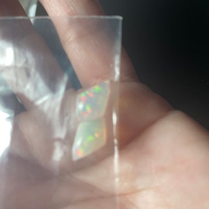 Natural 5 Carats Round Snow Opal Opal With Full Fire Round - Etsy