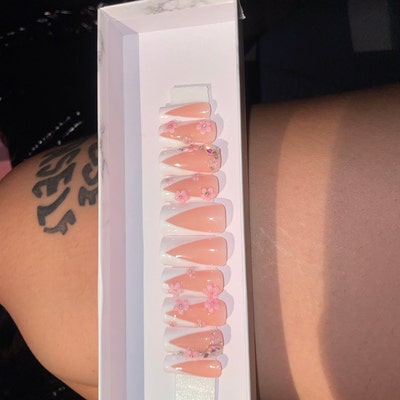 Pink Flowers & White V Frenchies Luxury Spring Y2k French Tip Glossy ...