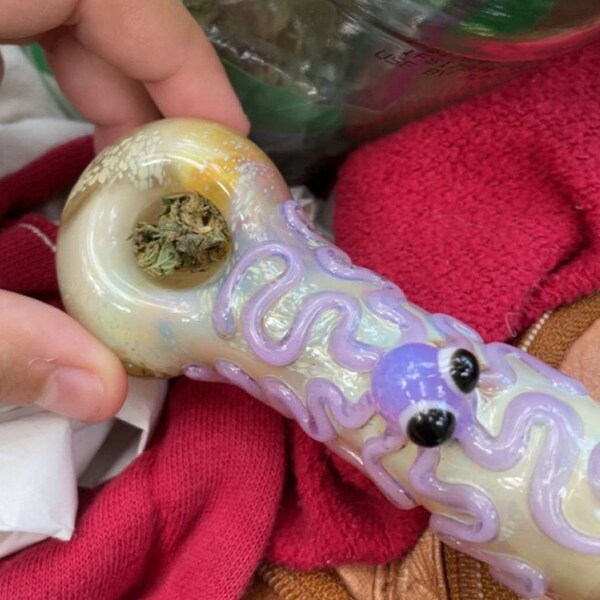 Critter Pipe Octopus PINK SLYME Hand Blown Glass Pipe - Etsy