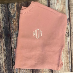 Stacked Monogram Embroidery Font Stacked Monogram Machine Embroidery ...