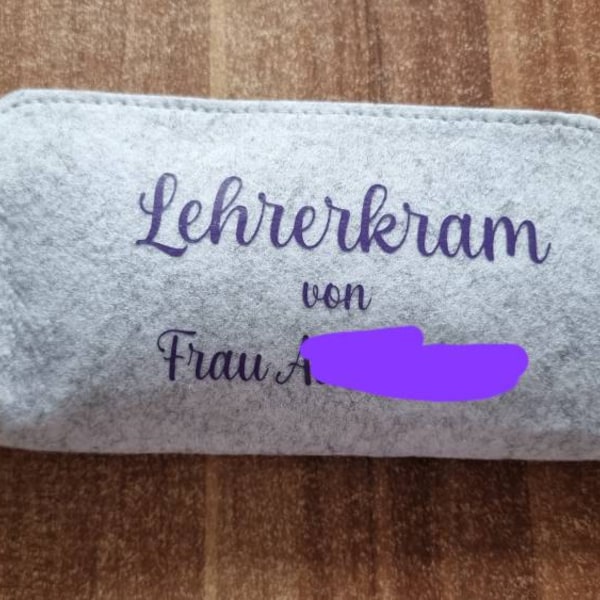 Filz Mäppchen mit Namen/ Pädagogin/Erzieherin mit Herz/Lehererin mit ...