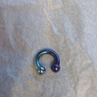 HALF GOLD / SILVER 4G, 5G, 6G, 7G, 8G, 10G, or 12G Anodized Astm F136 ...