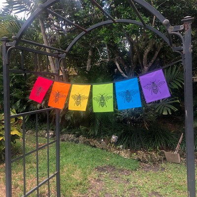 Honeybee Flags Beehive Beekeeper Bee Print Honeybee Garden Flag Prayer ...