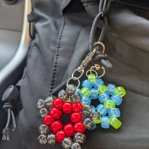 Bee Kandi Keychain - Etsy