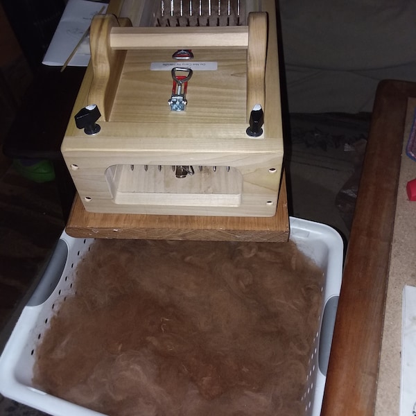 Adjustable Box Wool Picker ~bam Fiber Works Original~ - Etsy