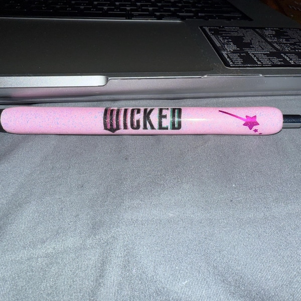 Witchy Glitter Pens Wicked Cute! | Wicked Gifts | Glitter Pens ...