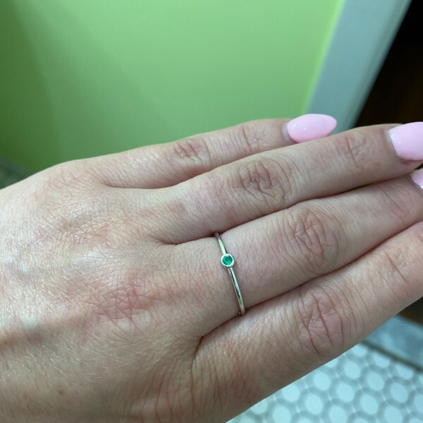 Emerald Ring / 14k Gold Single Emerald 0.08ctw Engagement Ring ...