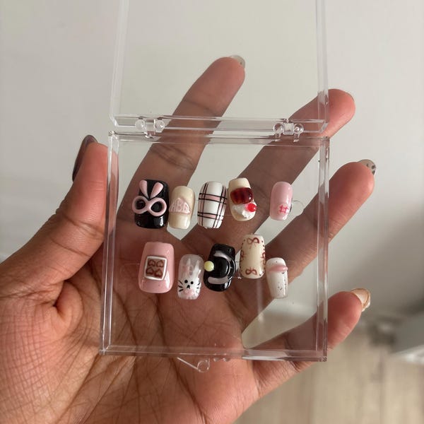 3D Sun Star Gothic Press on Nails Short Almond Nails/green Nails/gothic ...