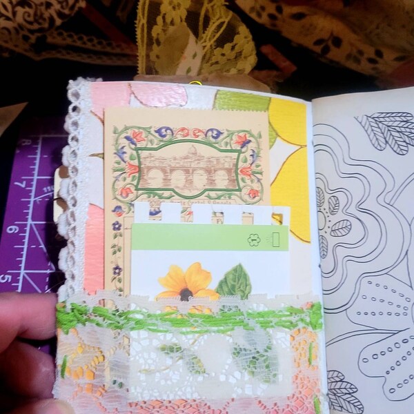 VIP Screen Print Holly Tree Cut Out Fabric Centerpiece. Cranston Print ...