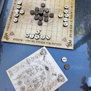 Daldos Daldøs Viking 'running/chase' Board Game - Etsy