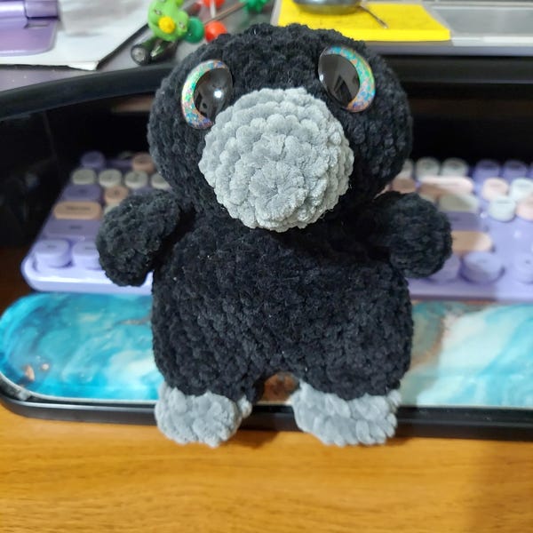 Low Sew Crow Crochet Pattern, Raven Amigurumi Instructions, Crochet ...