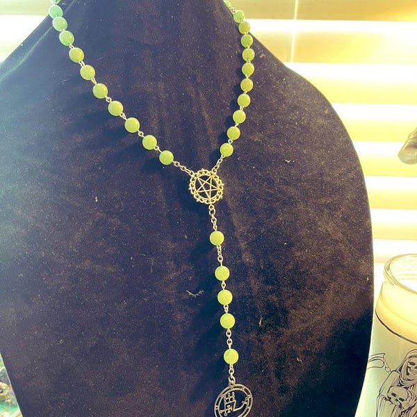 5pcs/lot Resist Charm Civil Rights Feminism Feminist Political Flag Hut ...