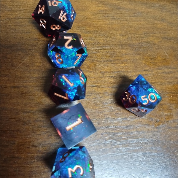Blue Lightning DND D20 Dice, Resin Sharp Edge Dice Set, D&D Dice Set ...