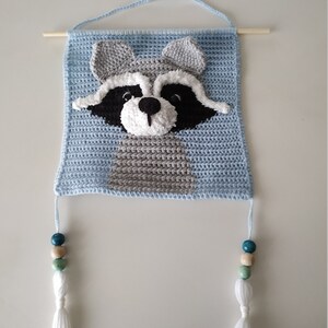 Crochet Raccoon Wall Hanging Pattern, Nursery Raccoon Wall Decor ...