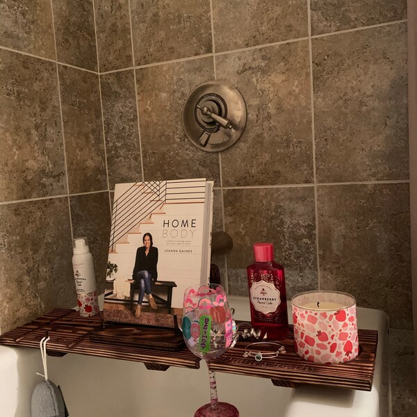 Rustic Bath Caddy for Book Lovers, With Wet Zone, Candle Holder, Wine ...