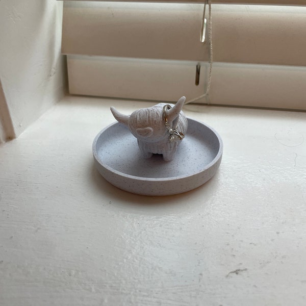 Highland Cow Ring Holder for Adorable Jewelry Organization Cute Ring ...