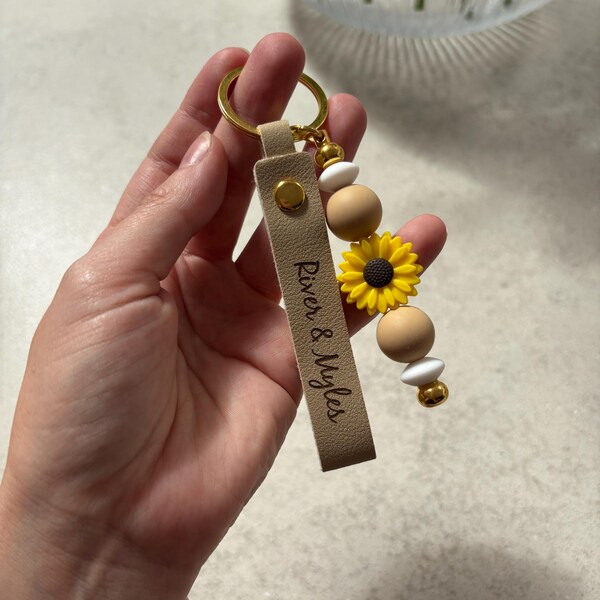 Personalised Keyring, Daisy Beaded Keyring, Faux Leather Keyring ...