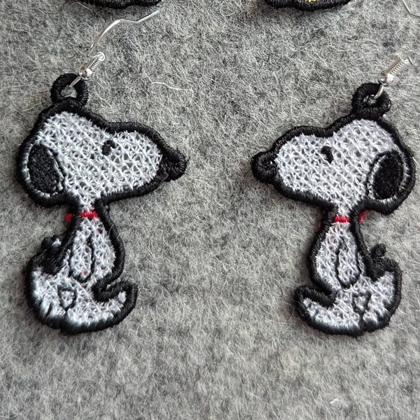 Lightning Bolt Ribbon Freestanding Lace Machine Embroidery Design ...