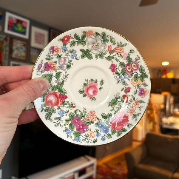 Selection of Japan Tokusei Hand-painted Tea Service, Geisha Teacup, Pre ...