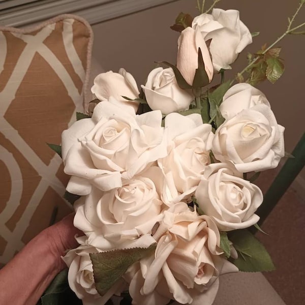34"--3 Heads Bone White/dove White Real Touch Fake Roses, Dark Ivory ...