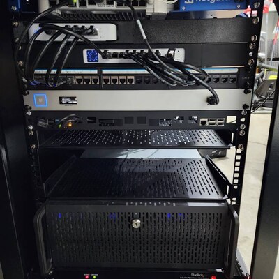 Unifi 8 Port 150 Watt Switch 1U Rack Mount - Etsy