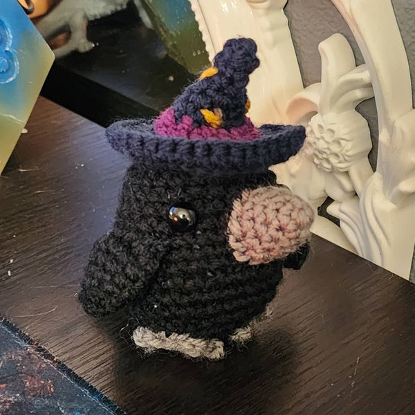 Mini Wizard Crows - Etsy