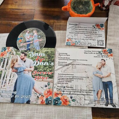 Vinyl Record Wedding Invitations, Authentic 45 Vinyl Record, Custom ...