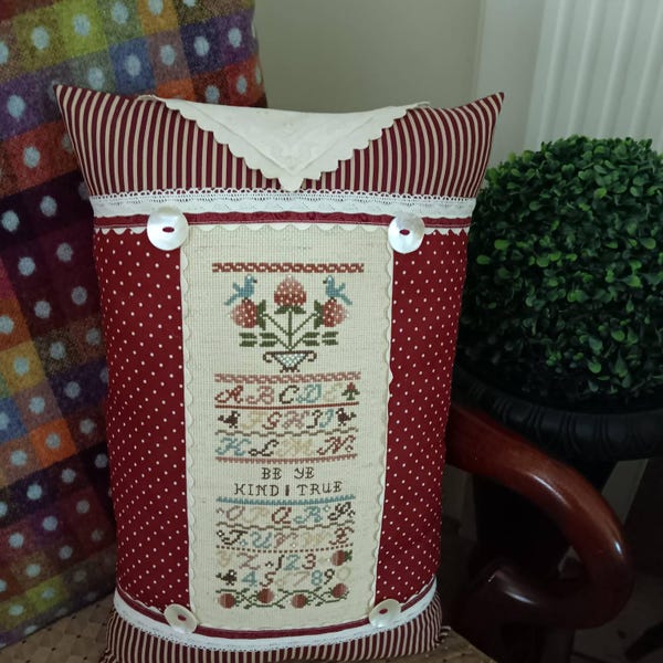 Brenda Gervais Santa Alphabet Pindrum: Cross-stitch on Mocha Linen - Etsy