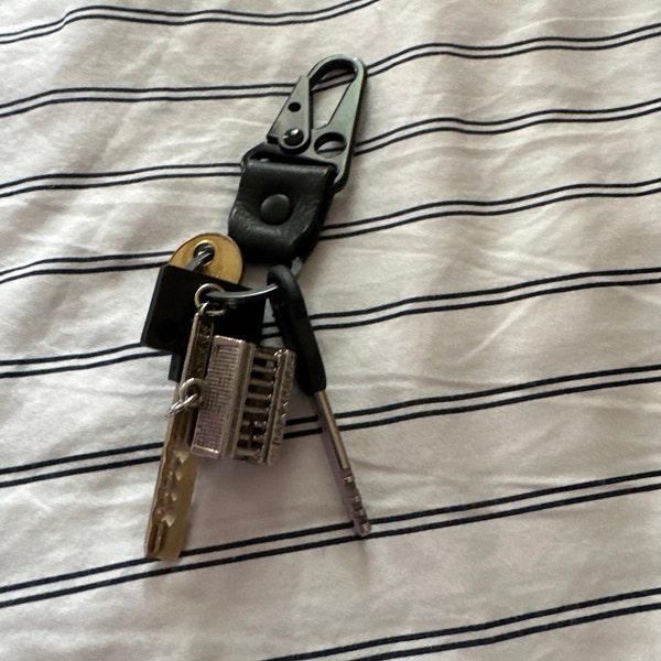 Leather Clip Keychain, Handmade Leather Keychain, EDC Keychain, Premium ...