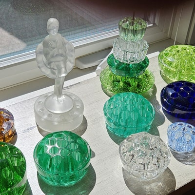 Vintage Matson Vase Pair / 1960s Fluted Glass Bud Vases in Ormolu ...