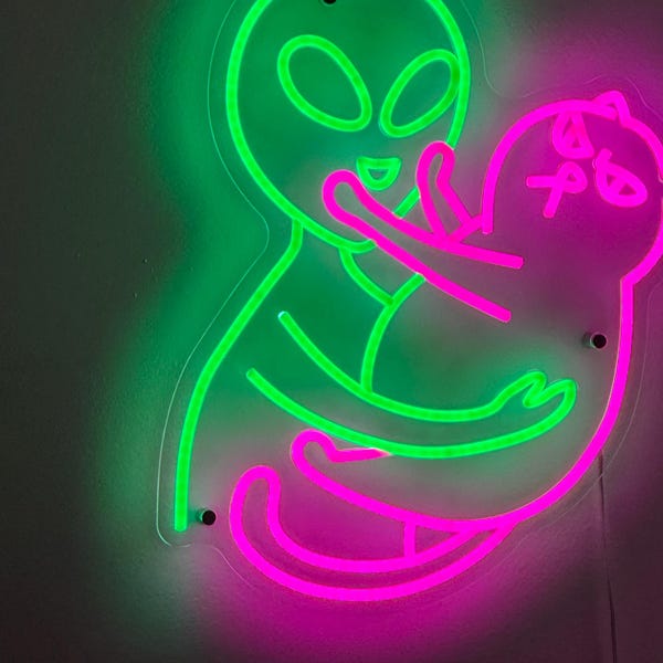 Alien Cat Neon Sign, Cute Alien Petting a Cat, Creative Neon Sign Alien ...