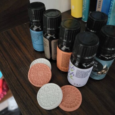 Clay Diffuser Plate, Essential Oil Diffuser Ceramic Plate Trinket ...