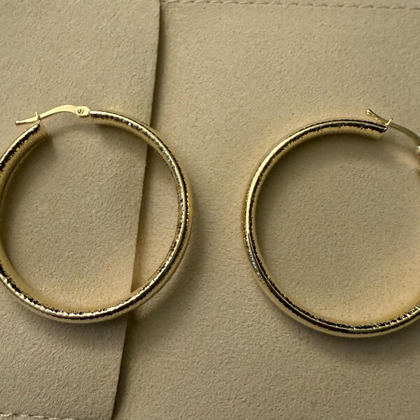 14k Solid Gold Wedding Ring - Hand-engraved Band - Filigree Vintage Gold Ring - Gold Milgrain ...